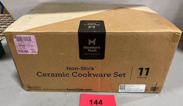 11PC CERAMIC COOKWARE SET IN BOX - CREAM - Earl's Auction Company