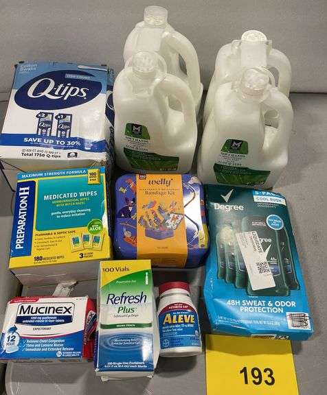 MISC LOT OF HEALTHCARE/ HYGIENE ITEMS - SEE PHOTOS - Earl's Auction Company