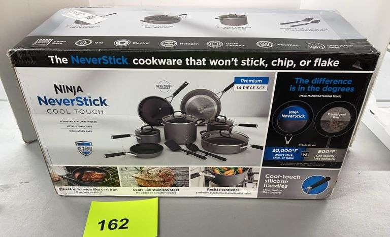 NINJA NEVERSTICK 14PC COOKWARE SET IN BOX - Earl's Auction Company
