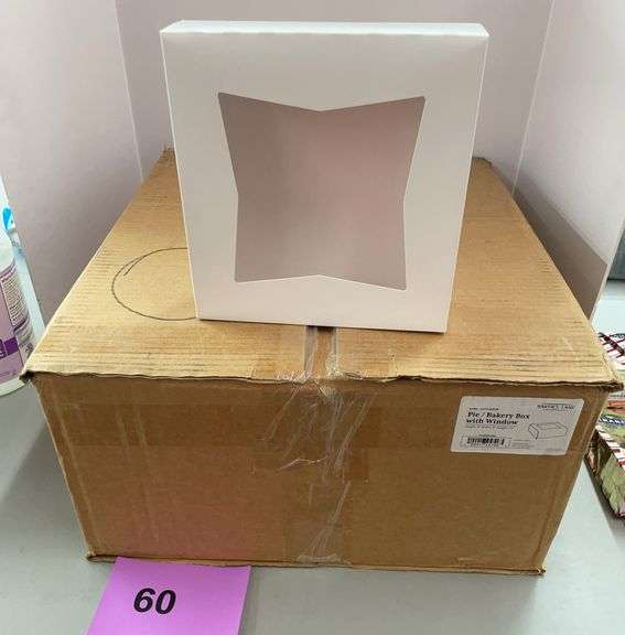 BOX OF BAKERS LANE PIE BOXES W/ WINDOWS - Earl's Auction Company