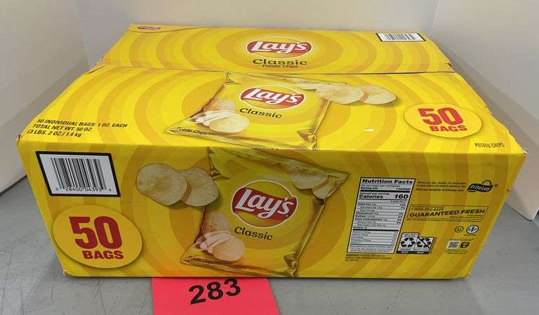 BOX OF LAYS POTATO CHIPS - Earl's Auction Company