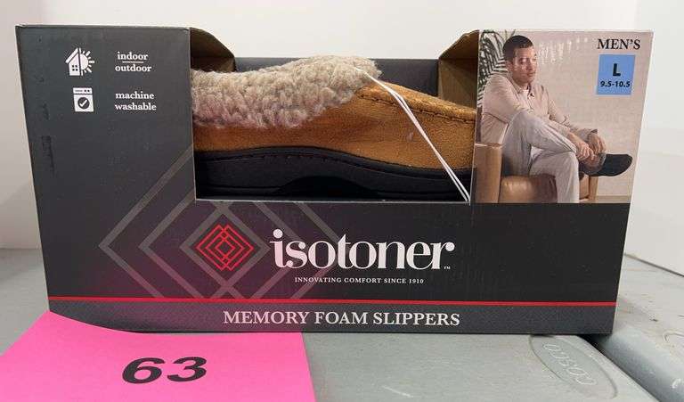 MENS ISOTONER MEMORY FOAM SLIPPERS - SIZE L (9.5-10.5) - Earl's Auction ...