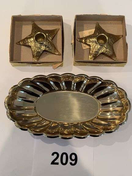 DIRILYTE 3PC LOT - TRAY & CANDLESTICK HOLDERS - Earl's Auction Company