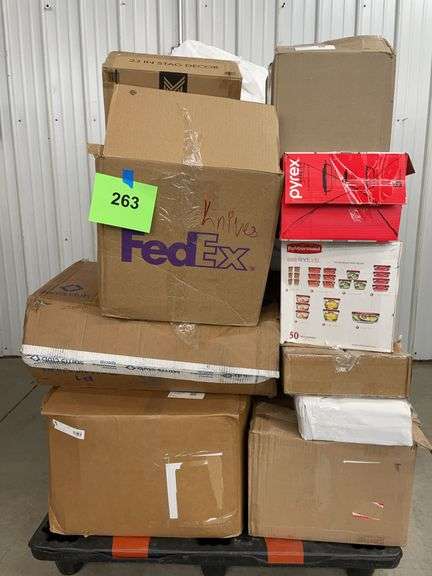AS IS - DAMAGED/ MISMATCHED ITEMS - SEE PHOTOS - Earl's Auction Company