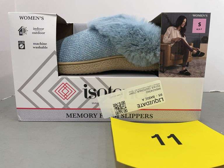 WOMENS ISOTONER MEMORY FOAM SLIPPERS - SIZE S (6.5-7) - Earl's Auction ...