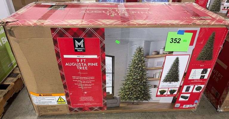 9FT PRE LIT AUGUSTA PINE TREE IN BOX - Earl's Auction Company