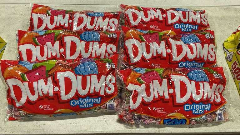 (6) BAGS OF DUM DUMS - Earl's Auction Company