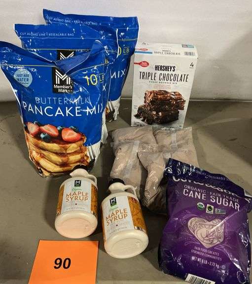 MISC LOT OF FOOD ITEMS - SEE PHOTOS - Earl's Auction Company