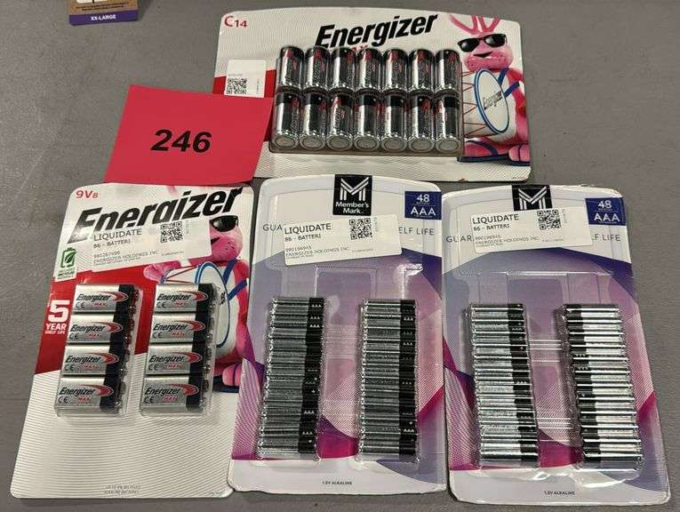 (4) PACKS OF BATTERIES - AAA, C14 & 9V - Earl's Auction Company