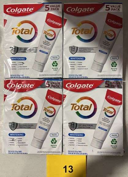 (4) PACKS OF COLGATE TOOTHPASTE - Earl's Auction Company