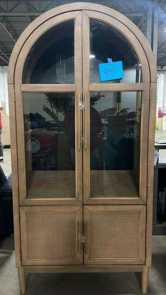 ENZO COLLECTION CABINET - BROWN - Earl's Auction Company