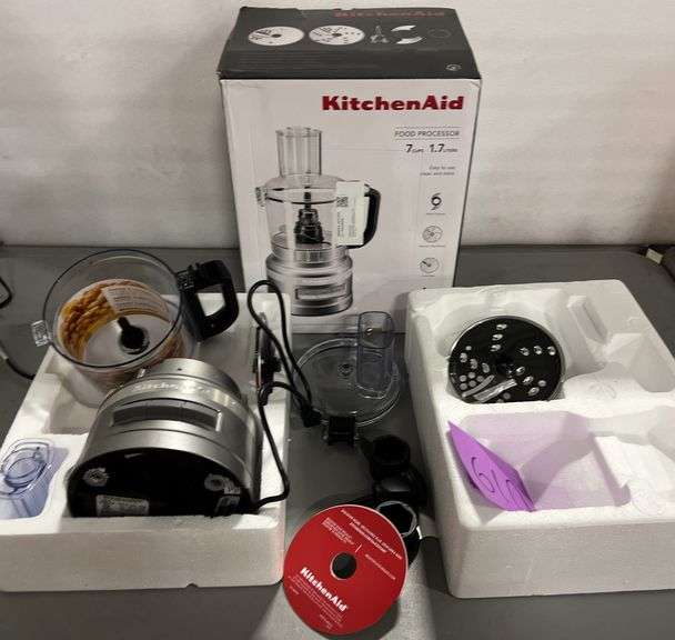 KITCHENAID 7 CUP FOOD PROCESSOR W/ BOX - Earl's Auction Company