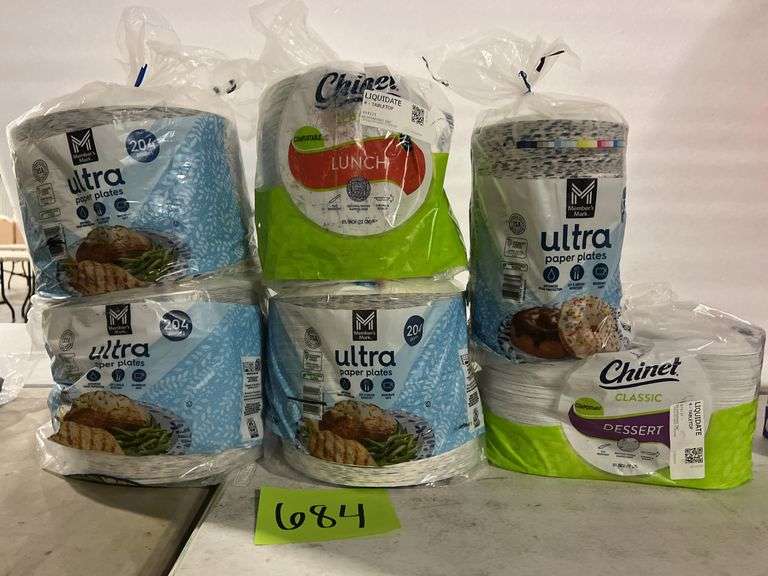(6) PACKS OF PAPER PLATES - Earl's Auction Company