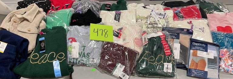 25PC WOMENS CLOTHING LOT - ASSORTED SIZES - Earl's Auction Company
