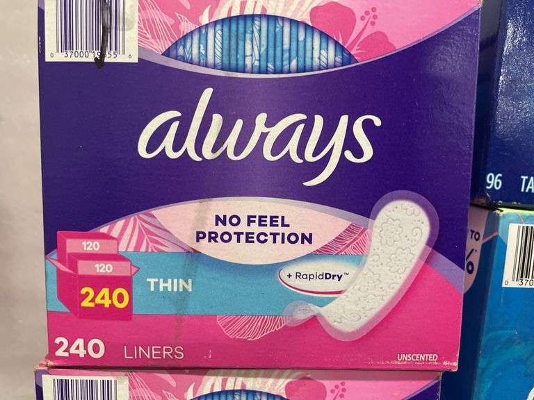 (6) BOXES OF PADS/ TAMPONS - ALWAYS & TAMPAX - Earl's Auction Company