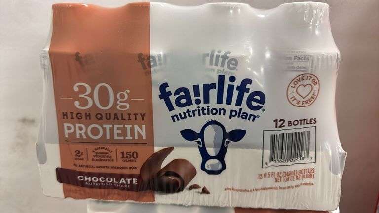 (3) PACKS OF PROTEIN SHAKES - FAIRLIFE & MM - Earl's Auction Company