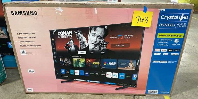 SAMSUNG 55" DU7200D CRYSTAL UHD 4K SMART TV IN BOX - Earl's Auction Company
