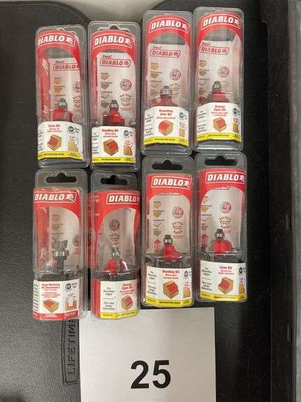 (8) DIABLO ROUTER BITS - Earl's Auction Company