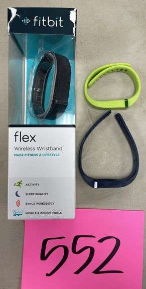FITBIT FLEX IN BOX W/ BANDS - Earl's Auction Company