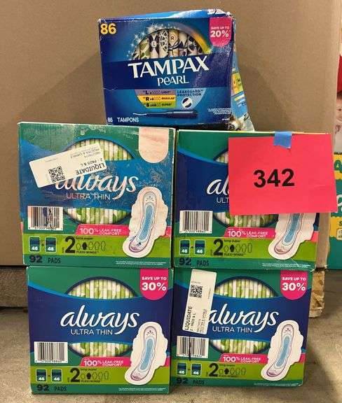 (4) BOXES OF ALWAYS PADS & (1) TAMPAX - Earl's Auction Company