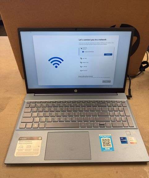 HP PAVILION 15.6" LAPTOP W/ BOX - Earl's Auction Company