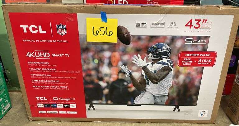 TCL 43" 4K UHD SMART TV IN BOX - Earl's Auction Company