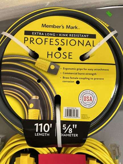 3PC OUTDOOR LOT - HOSE & EXTENSION CORDS - Earl's Auction Company