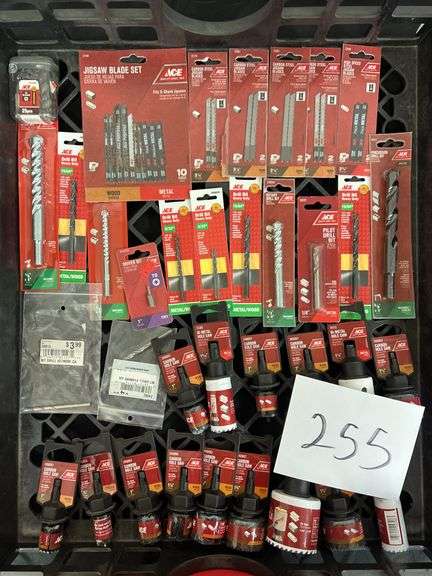 MISC LOT OF ACE TOOL ITEMS - Earl's Auction Company