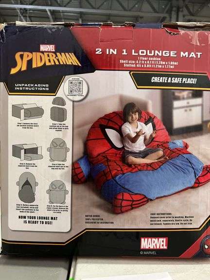 KIDS SPIDER MAN 2 IN 1 LOUNGE MAT IN BOX - Earl's Auction Company