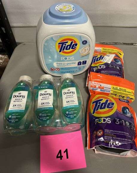 4PC LAUNDRY LOT - TIDE & DOWNY - Earl's Auction Company