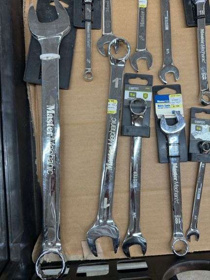 MISC LOT OF MASTER MECHANIC WRENCHES - SEE PHOTOS - Earl's Auction Company