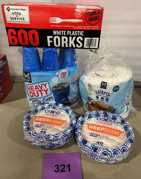 MISC LOT OF DISPOSABLE SERVEWARE - SEE PHOTOS - Earl's Auction Company