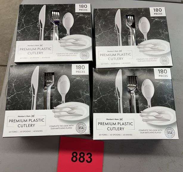 (4) BOXES OF PREMIUM PLASTIC CUTLERY - Earl's Auction Company