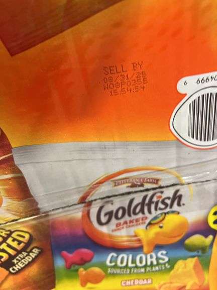 (3) BOXES OF GOLDFISH - Earl's Auction Company