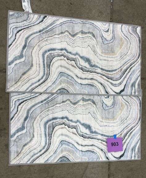 (2) EVERWASH 43"x 24" WASHABLE RUGS - Earl's Auction Company