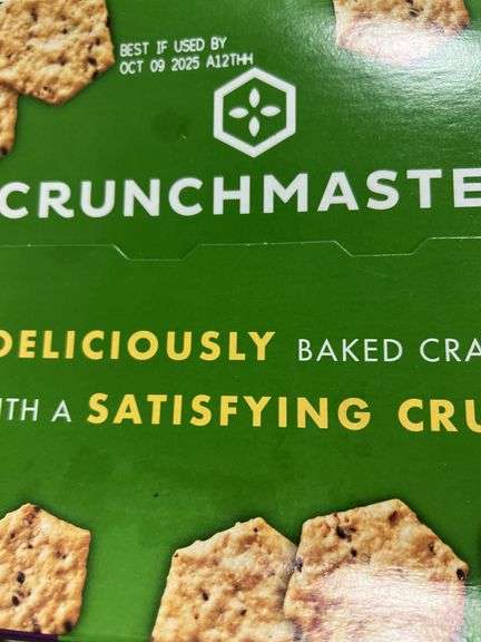 (5) BOXES OF CRUNCHMASTER CRACKERS - Earl's Auction Company