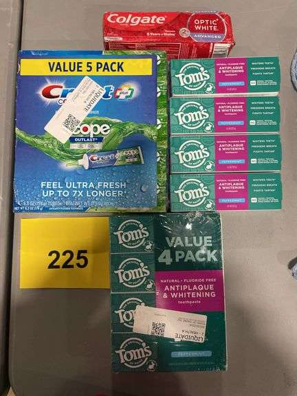 (2) PACKS OF TOOTHPASTE & (5) BOXES - Earl's Auction Company
