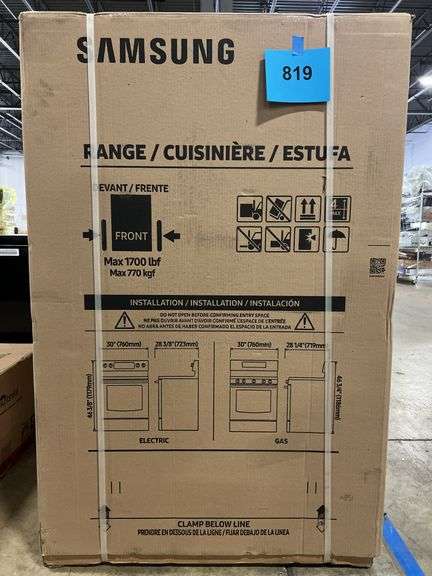 SAMSUNG 6.3CU FT ELECTRIC RANGE IN BOX - Earl's Auction Company