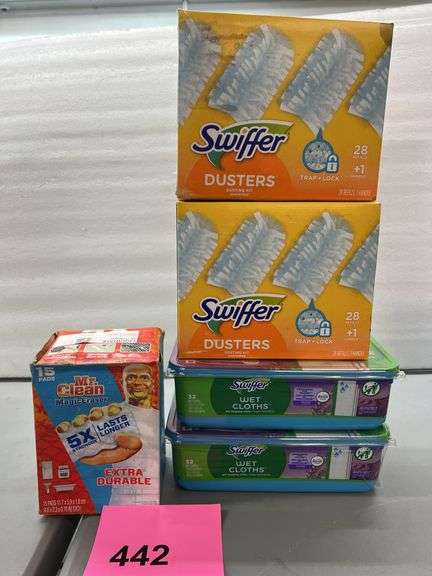 5PC CLEANING LOT - SWIFFER & MR CLEAN - Earl's Auction Company