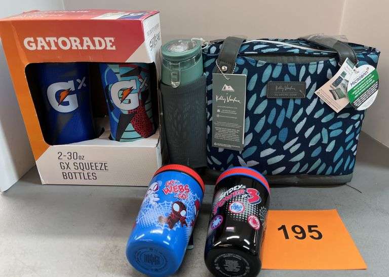 MISC LOT - LUNCH BOX, (2) GATORADE BOTTLES & (2) SPIDERMAN CUPS - Earl ...