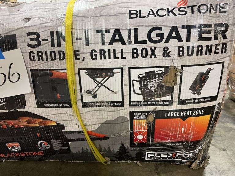 AS IS - BLACKSTONE 3 IN 1 TAILGATER GRIDDLE, GRILL BOX & BURNER IN BOX ...