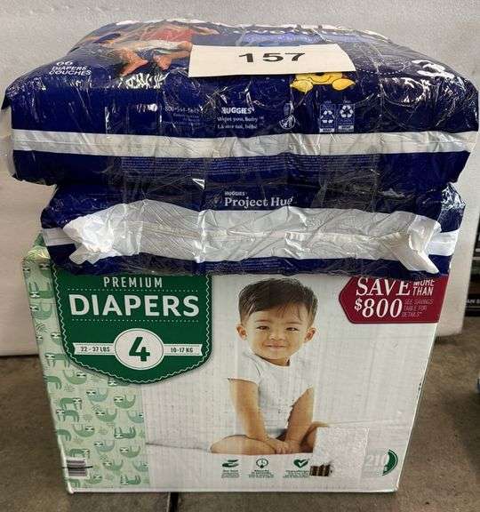 (1) BOX OF DIAPERS & (2) PACKS - SIZES 3 & 4 - Earl's Auction Company