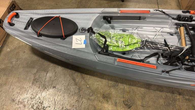 LIFETIME YUKON ANGLER 116 KAYAK W/ PADDLE - Earl's Auction Company