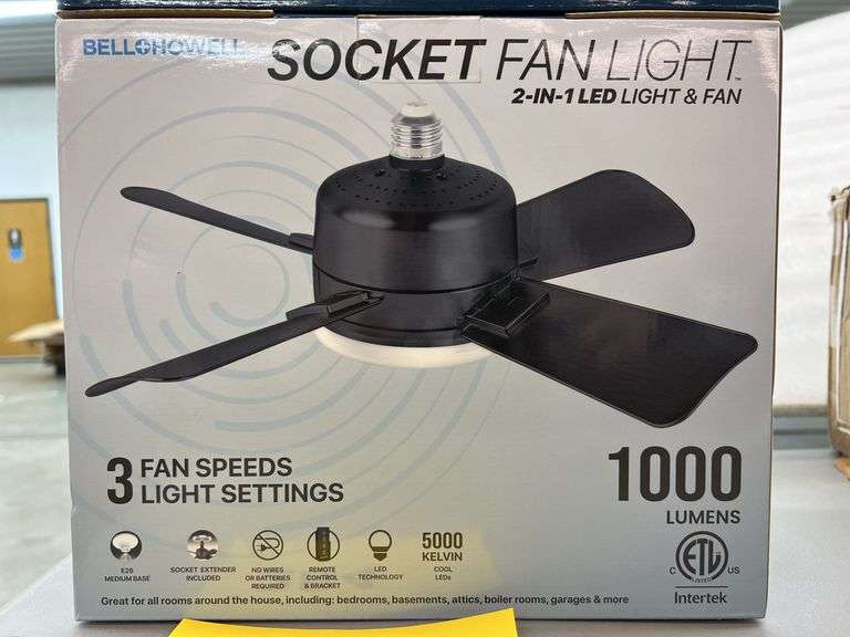 (2) BELL + HOWELL SOCKET FAN LIGHTS IN BOXES - Earl's Auction Company