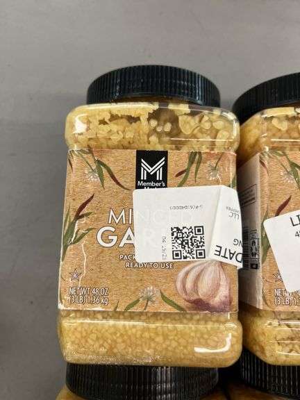 (5) JARS OF MINCED GARLIC - Earl's Auction Company