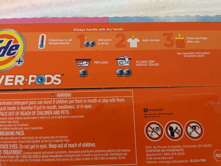 (2) BOXES OF TIDE PODS - Earl's Auction Company