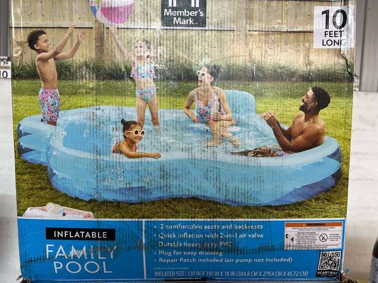 (2) 10FT INFLATABLE FAMILY POOLS IN BOXES - Earl's Auction Company