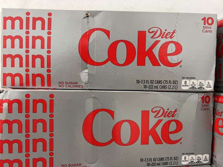 (8) BOXES OF DIET COKE MINI - Earl's Auction Company