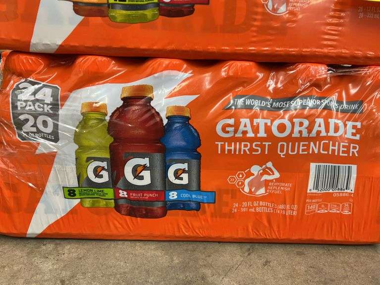 (2) PACKS OF GATORADE - Earl's Auction Company