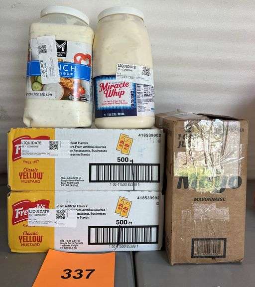 MISC LOT OF FOOD ITEMS - SEE PHOTOS - Earl's Auction Company